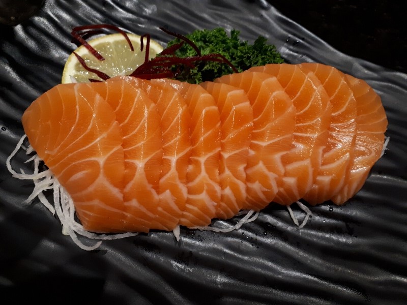 Descubre SASHIMI de SALMÓN REY - Sabor ÚNICO!